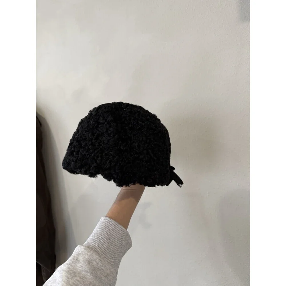 Salon Francais | Accessories | Salon Francais Vintage Black Persian ...